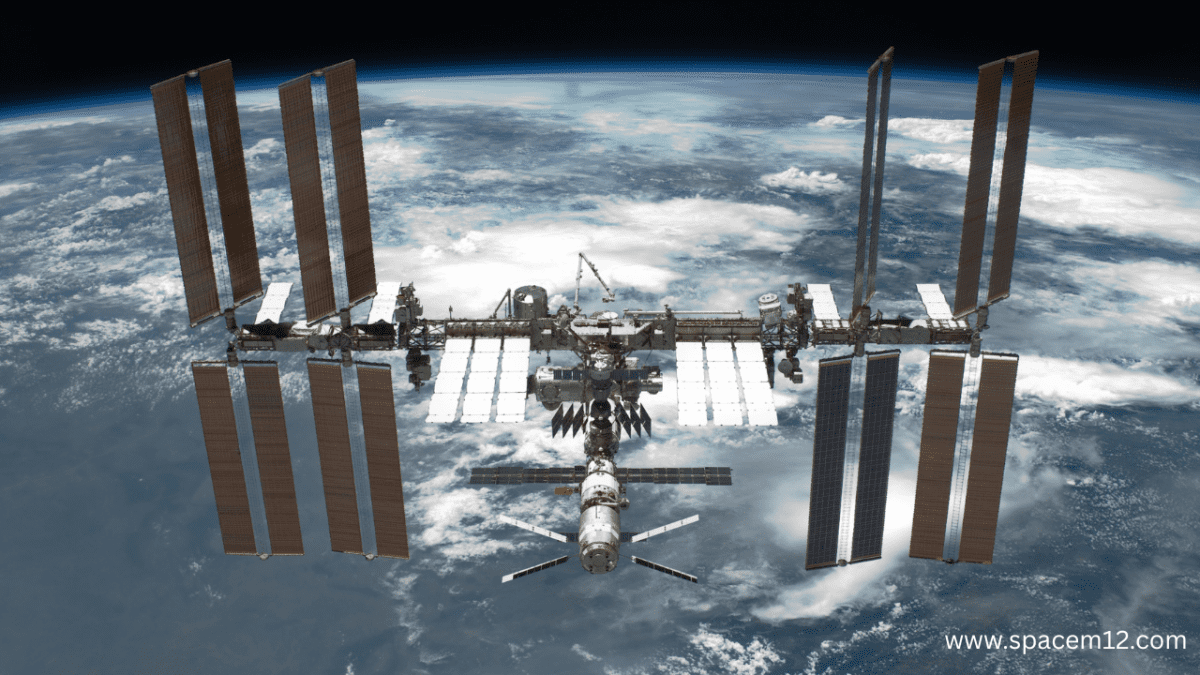 Unbelievable ISS Speed Stuns Scientists! - Spacem12